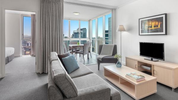 Oaks Brisbane Festival Suites - Salisbury