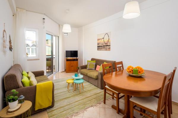Apartamento Pé Na Areia, Armação De Pêra By Algarveblossom - Armação de Pêra