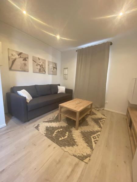 Joli Studio Calme Et Lumineux - Saint-Saturnin