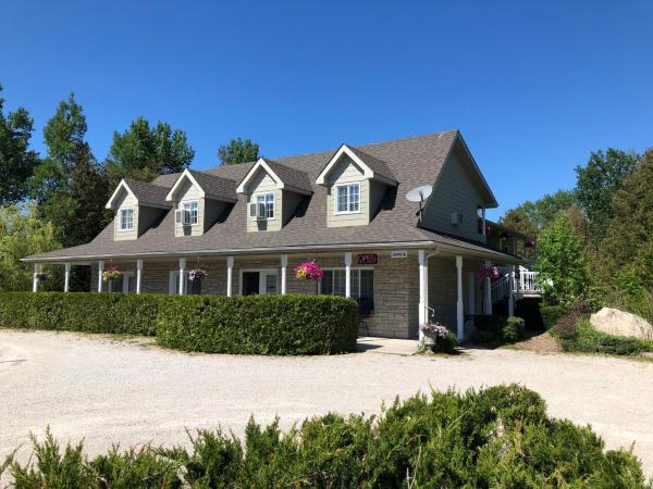 Deluxe Quadruple Room-adventure The Bruce Inn 1001 - Tobermory