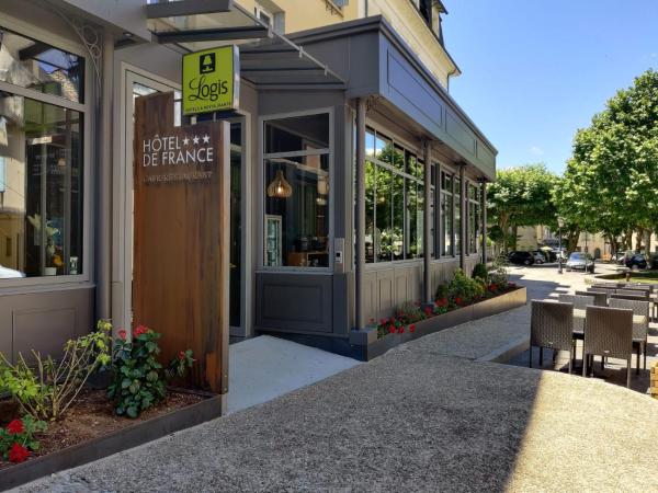 Logis Hôtel Restaurant De France - Laissac