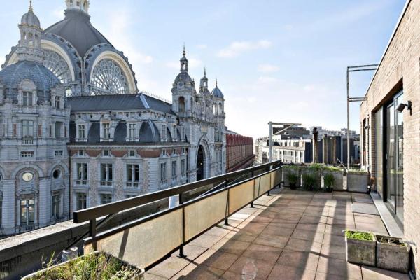 City Penthouse, Rooftop Terrace, Free Netflix, Wifi And Airco - Amberes, Bélgica