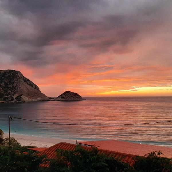 Petani Beachside Accommodation - Kefalonia