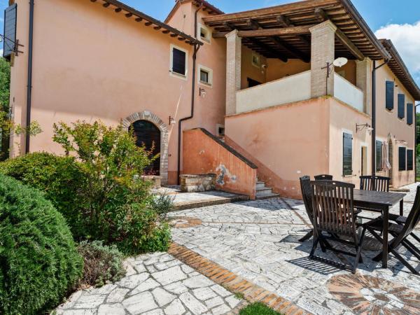 Farmhouse In Montoro Near Montoro Castle - Narni