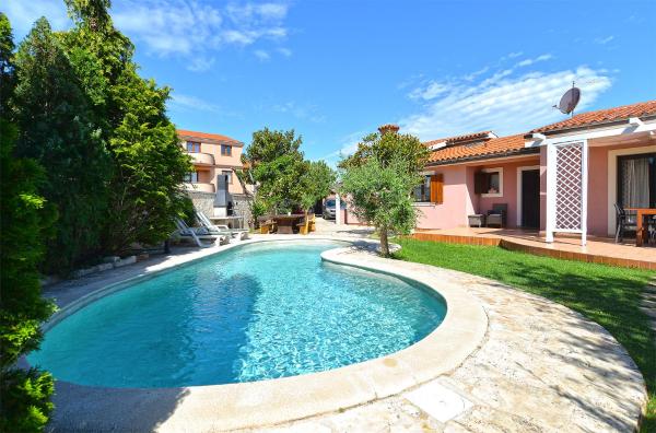 House Medulin 1744 - Premantura