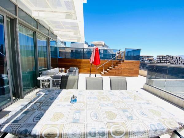 Stunning Penthouse With Sea Views And Private Heated Pool - Eilat
