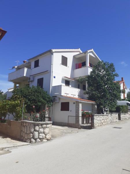 Apartmani Karuza - Novalja