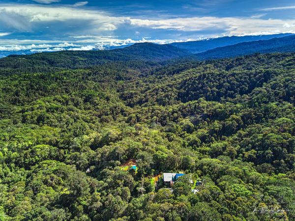 Iyok Ami (Madre Tierra) - Costa Rica