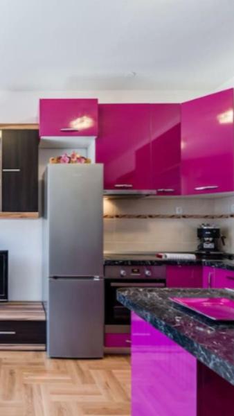 Apartment Lara - Podstrana