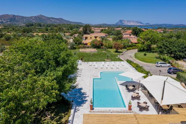 Hotel Le Mimose - Sardinia Island