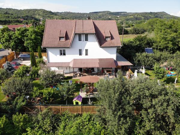 Podgoria Guesthouse- Camere De îNchiriat - Oradea