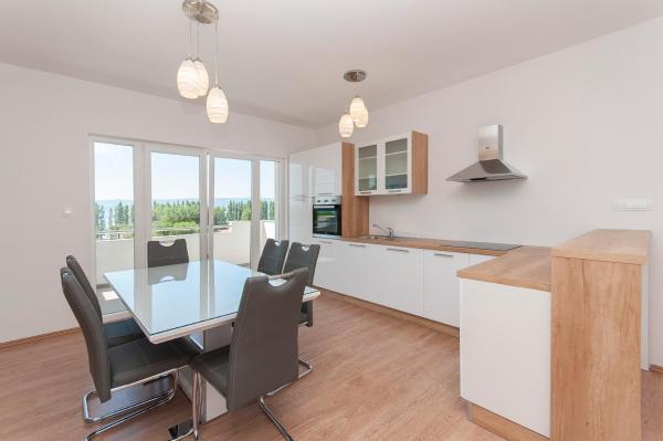 Apartman Mira- Omis - Omiš