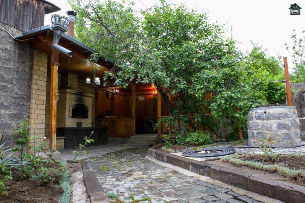 Guest House In Gyumri - Armenia