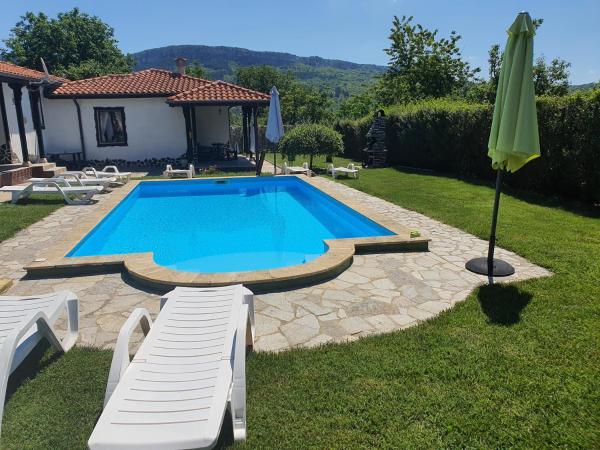 Madara Omaya Guest House - Bulgária