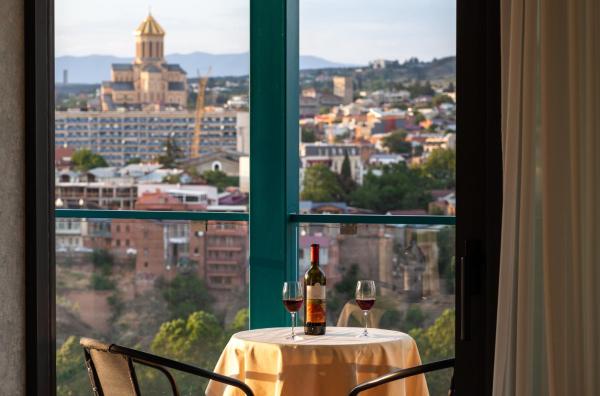 Brooch Boutique Hotel - Tbilisi