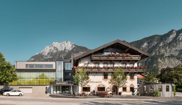 Hotel Wirtshaus Sattlerwirt - Brannenburg