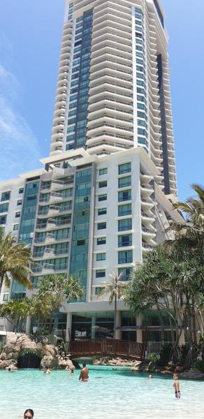 Crown Towers Resort Private Apartments - Surfers Paradise