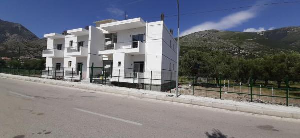 South Coast Villa - Qeparo