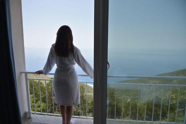 Hotel Keshtjella Llogara - Dhërmi