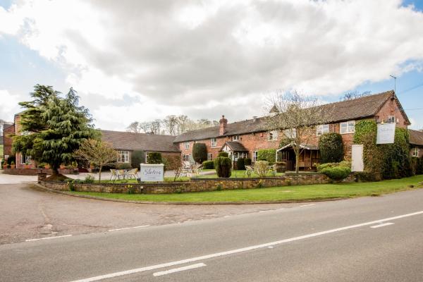 Twin Ensuite At Slaters Country Inn - Stoke-on-Trent