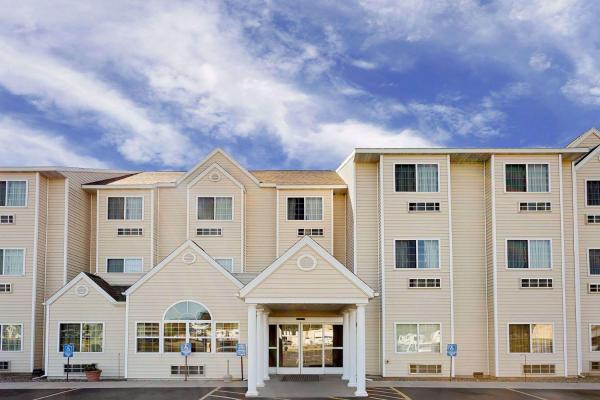 Microtel Inn & Suites By Wyndham Prairie Du Chien - Marquette, IA