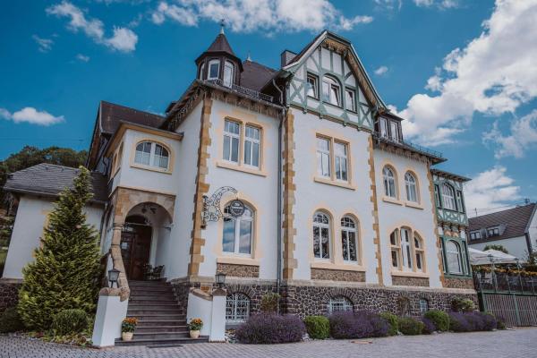 Alte Landratsvilla Hotel Bender - Hachenburg