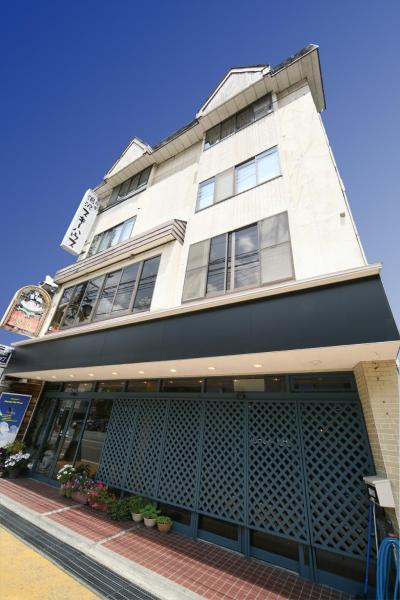 越後湯沢の温泉宿 湯沢スキーハウス - 十日町市