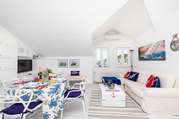 Apartments Priko 63 - Veli Lošinj