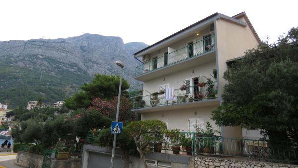 Apartments Caleta - Brela