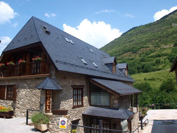 Hotel ÇO De Pierra - Bagnères-de-Luchon