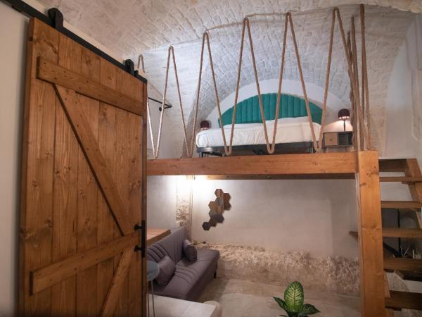 Ariad Collection - Ostuni