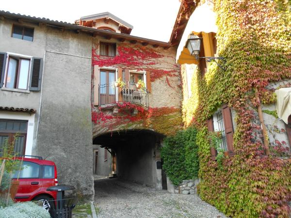 The House On The Bridge- La Casa Sul Ponte - Lierna