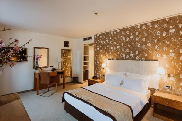 Hotel 1000 Ruza - Belgrad
