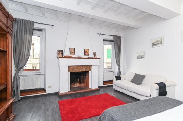 Gorgeous Trastevere Loft On The River - Lazio