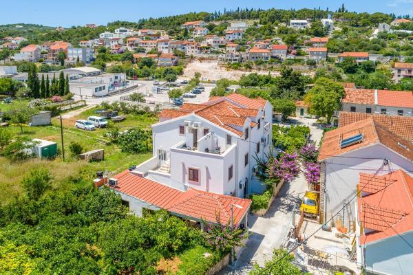 City View Apartment - Milna