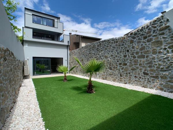 Palhotas Guest House - Apartamento Jardim Santa Bárbara - Nine, Portugal