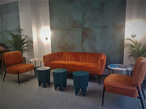 Md Modern Hotel - Jardines - Moncada