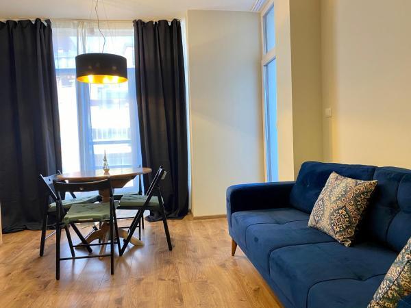 Boutique Magenta Gold Apartment - ソフィア
