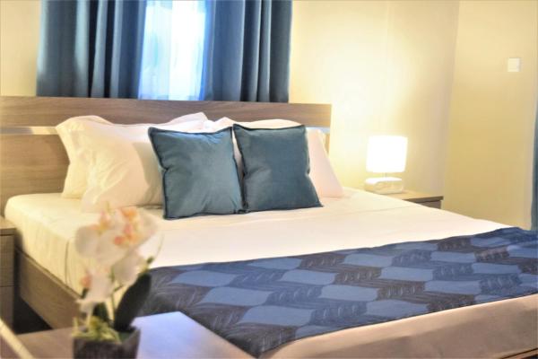 Montecito Apartments - Accra
