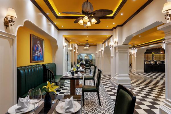 Minerva Church Hotel - Hanoi