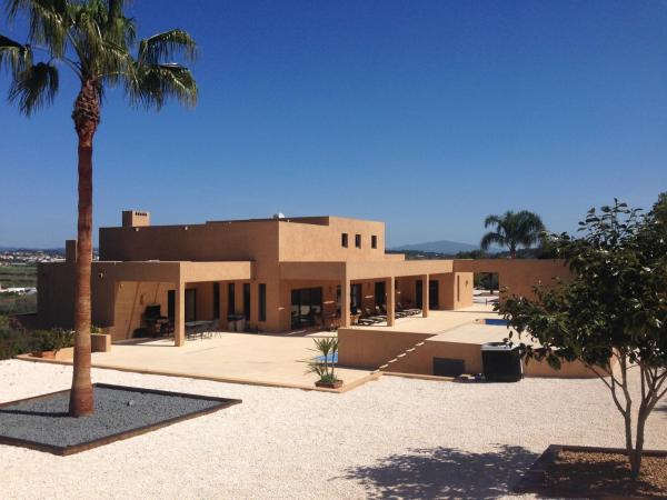 Villa Casa Santana - Heated Pool - Lagos