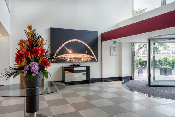 Crowne Plaza London Ealing By Ihg - Harrow