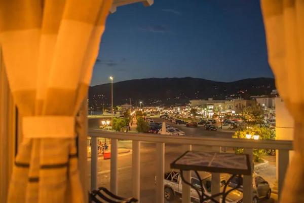 Portogavrio Apartment - 希臘