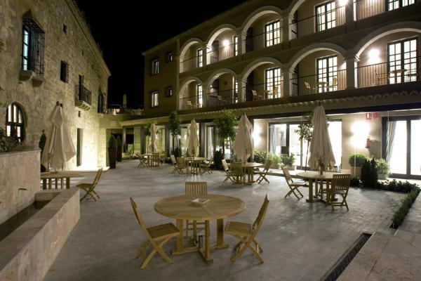 Hotel Palacio De Mengibar - Mengíbar