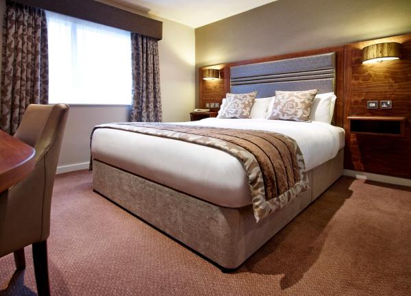 The Briar Court Hotel - Holmfirth