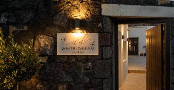 White Dream Suites - Santorini