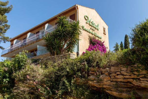 Hôtel Corniche Du Liouquet - Cuges-les-Pins