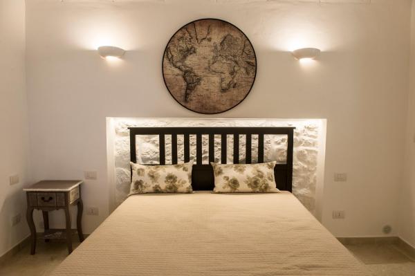 Room's Cacamece - Monopoli