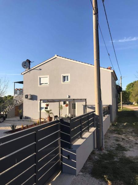 Apartmani ĐOkić1 - Bale