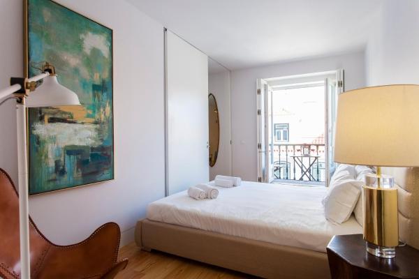 Crucifixo Downtown Terrance & Deluxe Apartment - Alfama